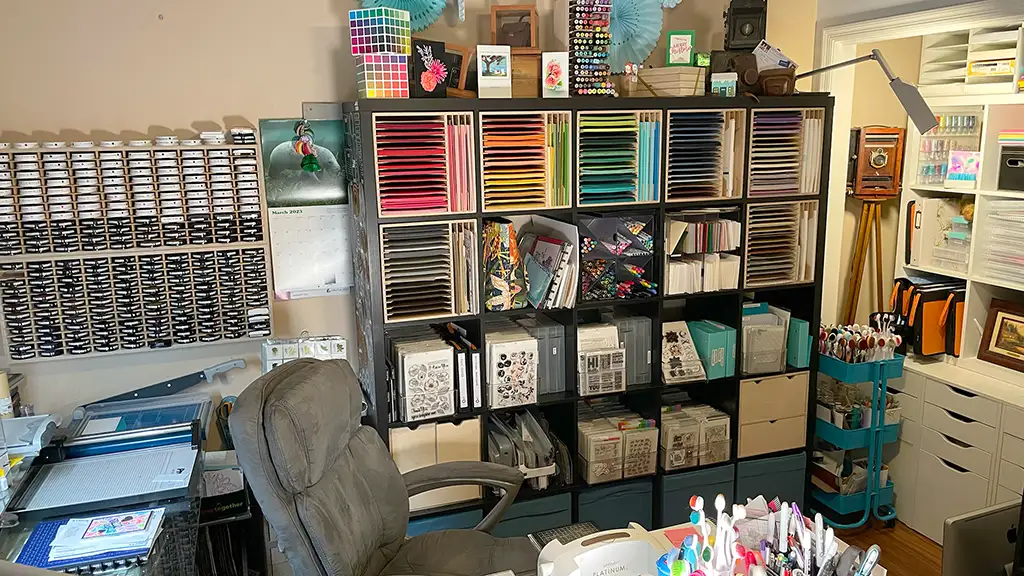11 Craft Room Organization Hacks - Cut Color & Create
